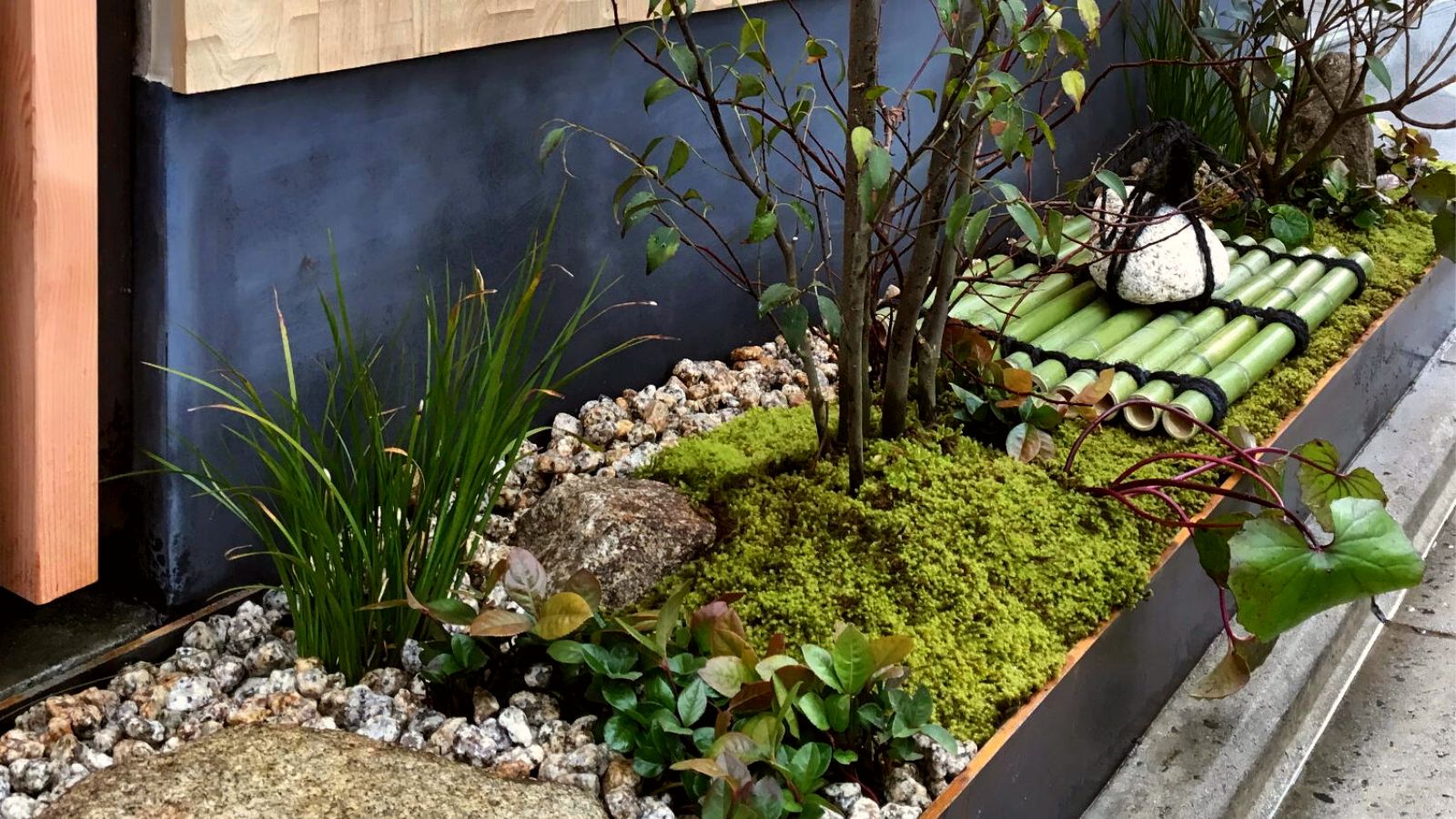 祇をん ににぎ本店 京都府京都市 | Dear Garden